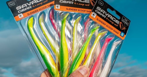SAVAGE GEAR Slender Scoop Shad 13cm 12g Dark Water Mix 4pcs